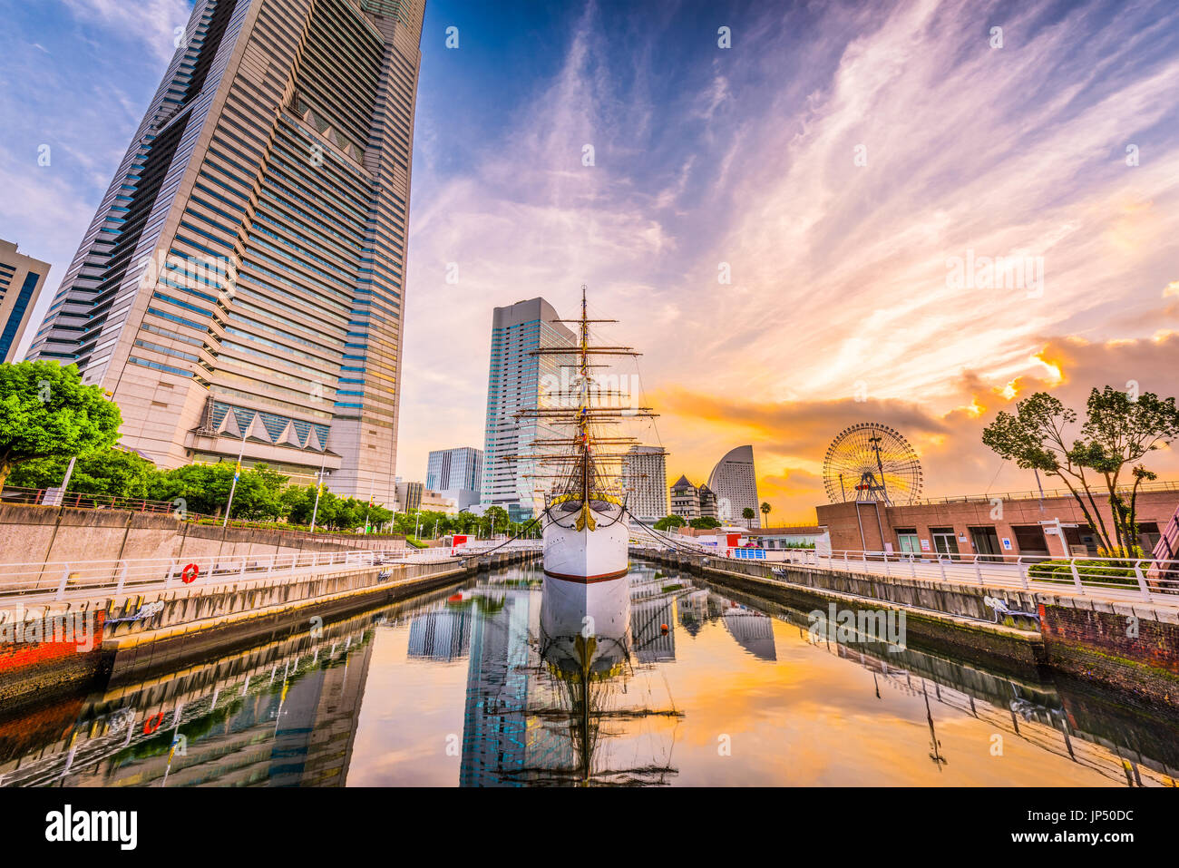Yokohama, Japan cityscape and harbor Stock Photo - Alamy