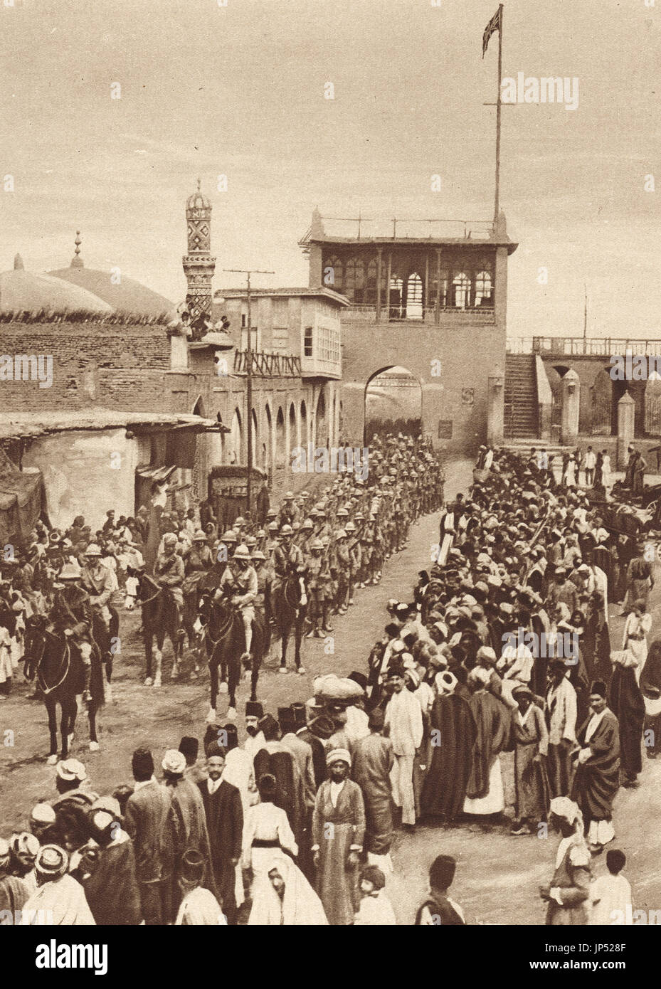 General Maude entering Baghdad, 11 March 1917 Stock Photo - Alamy