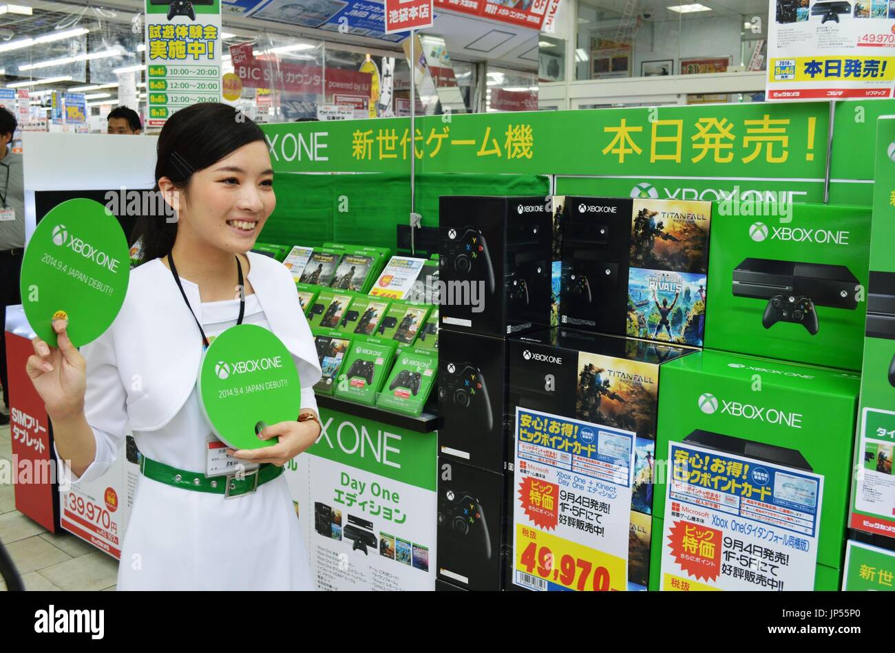TOKYO, Japan - Microsoft begins selling the Xbox One home gaming ...