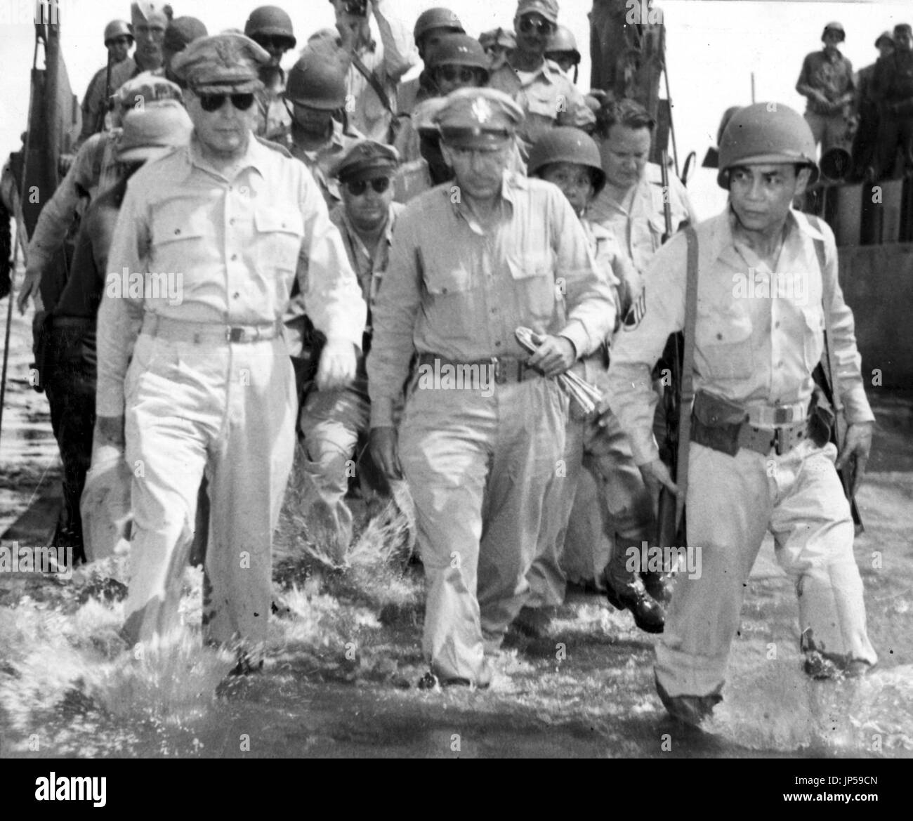 Gen macarthur hi-res stock photography and images - Alamy