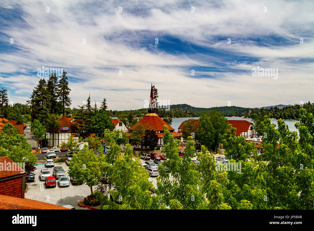 Shoreline of lake arrowhead hi-res stock photography and images - Alamy