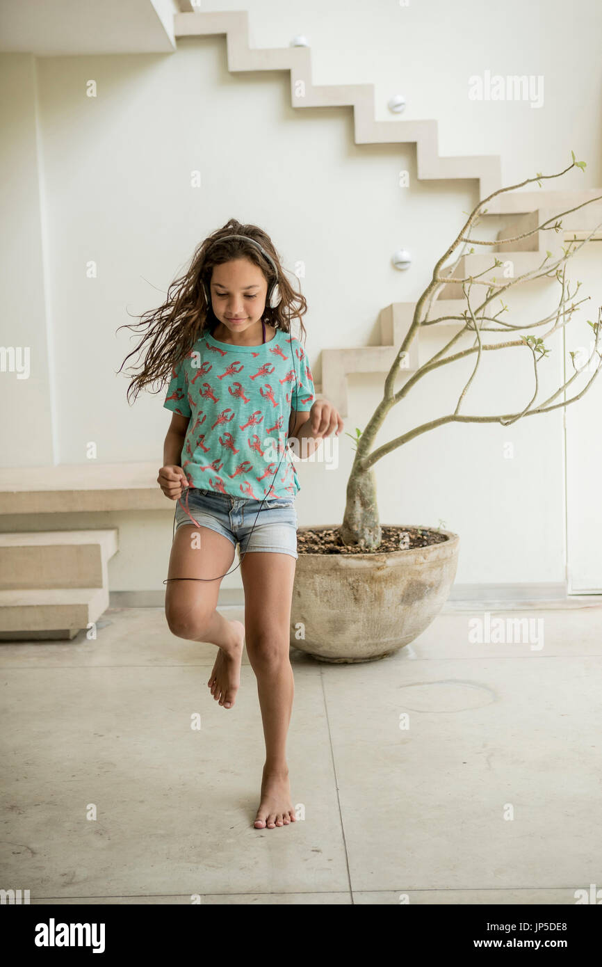 Running steps house hi-res stock photography and images - Alamy