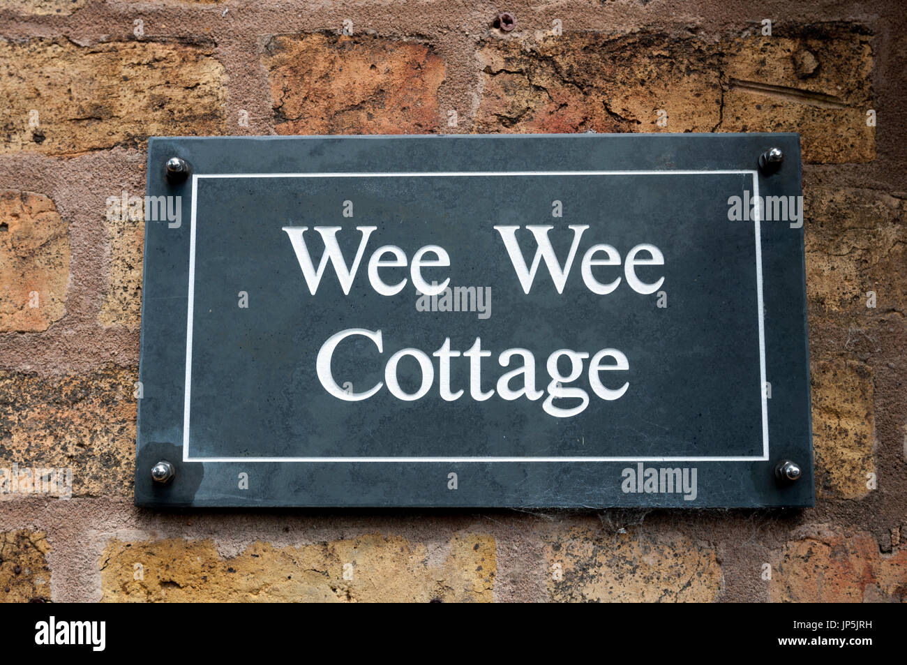 Cottage sign, Wyre Piddle, Worcestershire, England, UK Stock Photo - Alamy