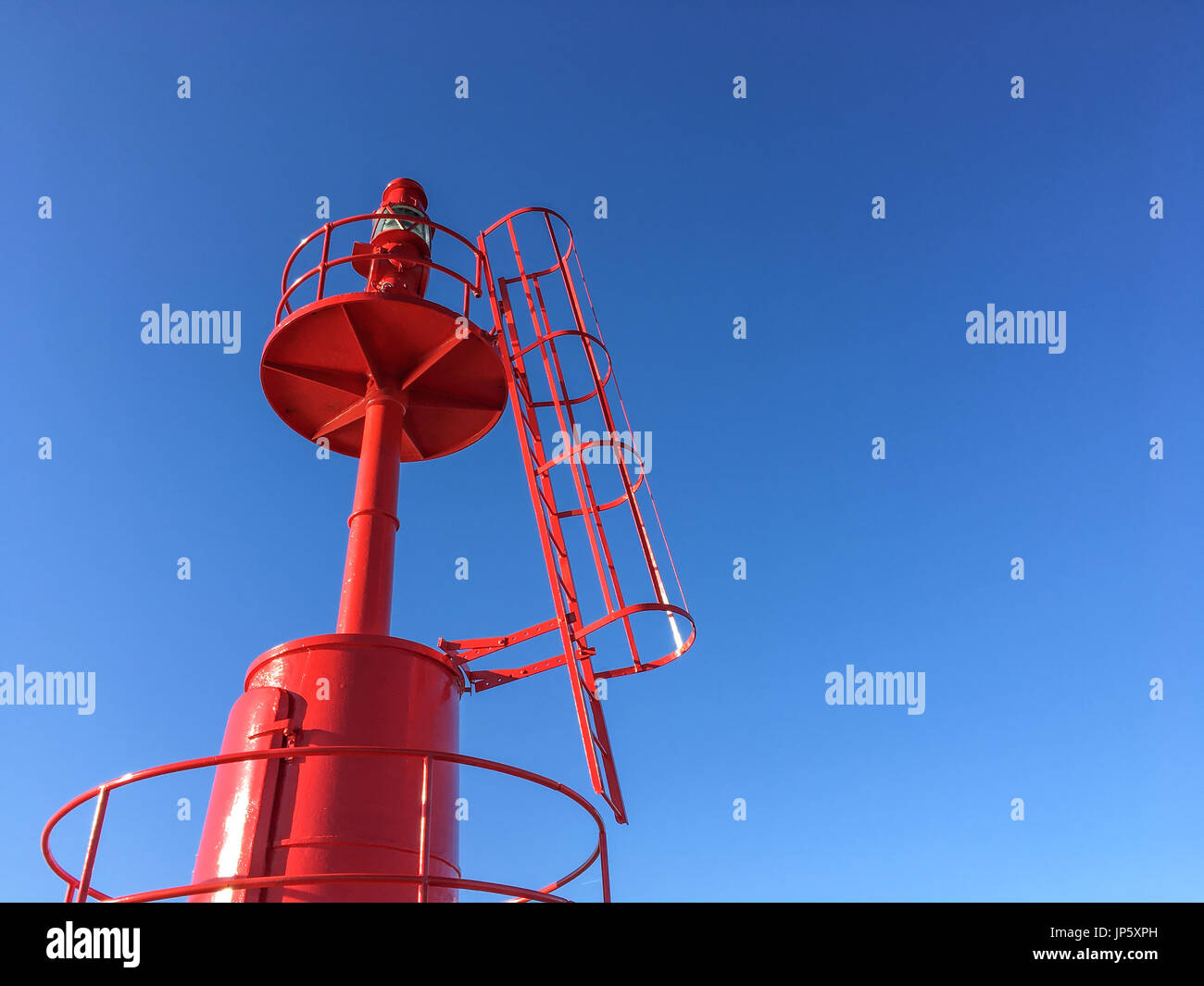 Sea port building blue sky hi-res stock photography and images - Alamy