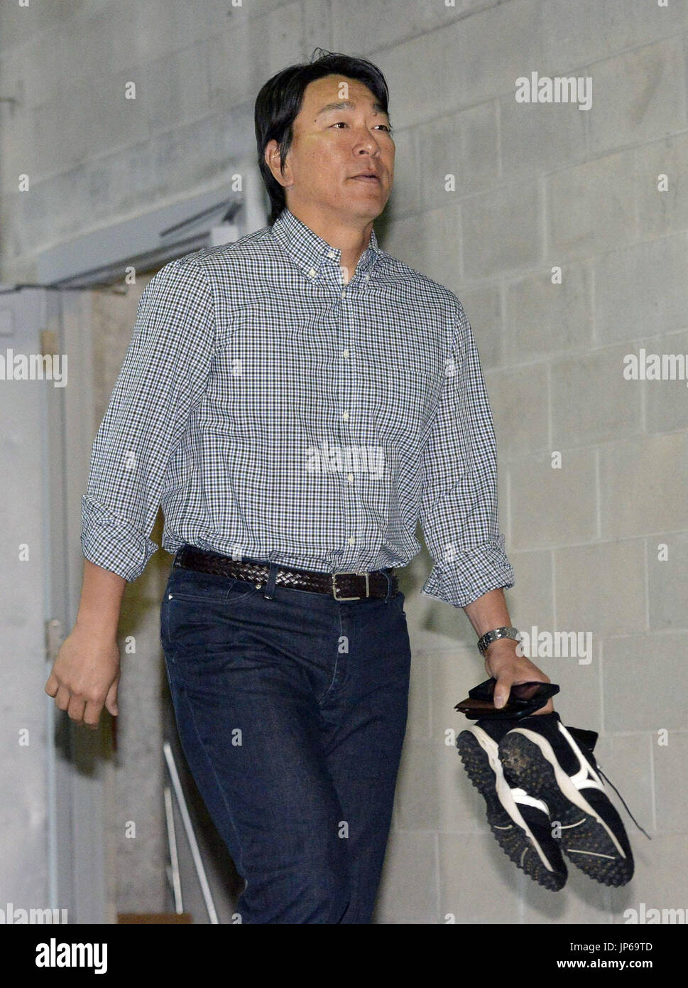 Former New York Yankees outfielder Hideki Matsui arrives at a facility ...