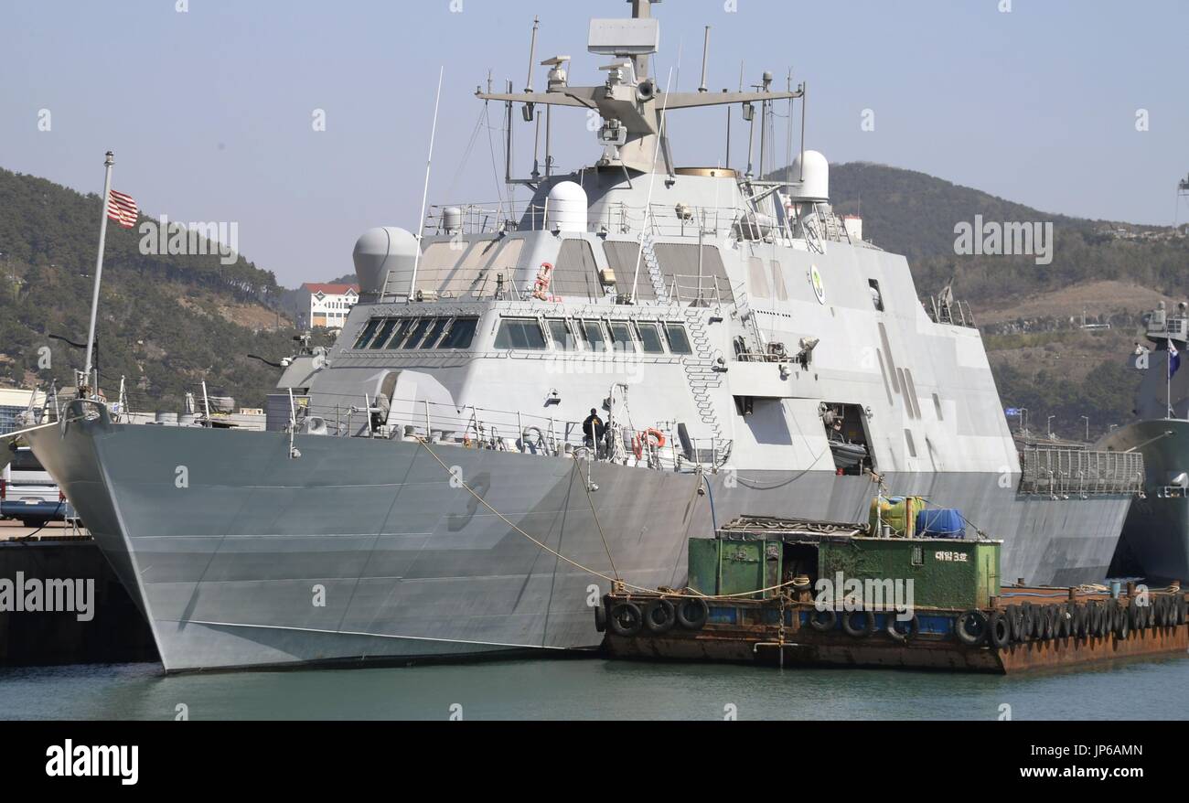 Fort Worth, the latest littoral combat ship of the U.S. Navy, anchors ...