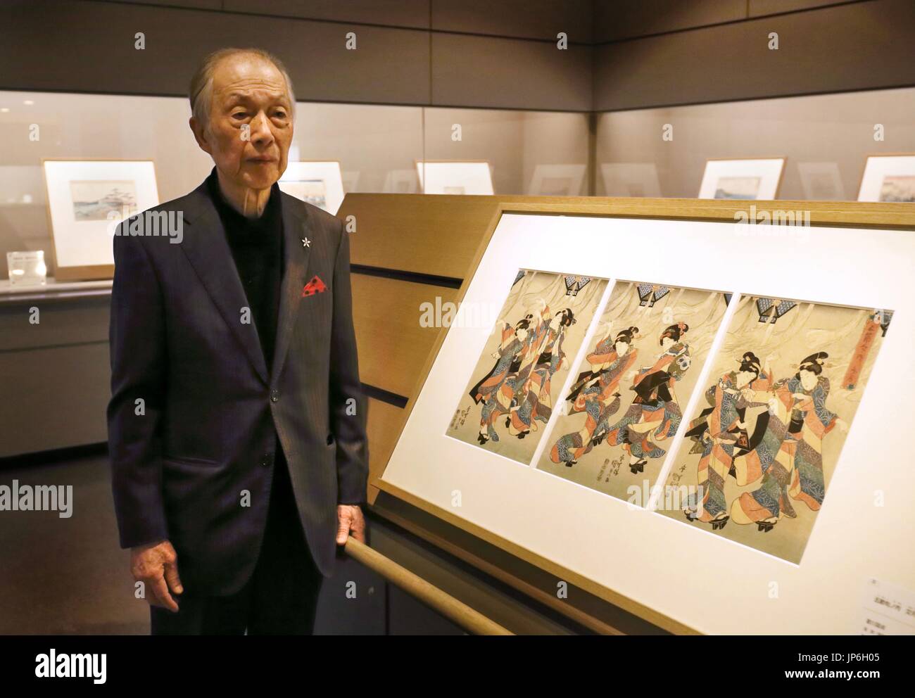 Toshiro Uragami, an 88-year-old entrepreneur, poses with Ukiyoe ...