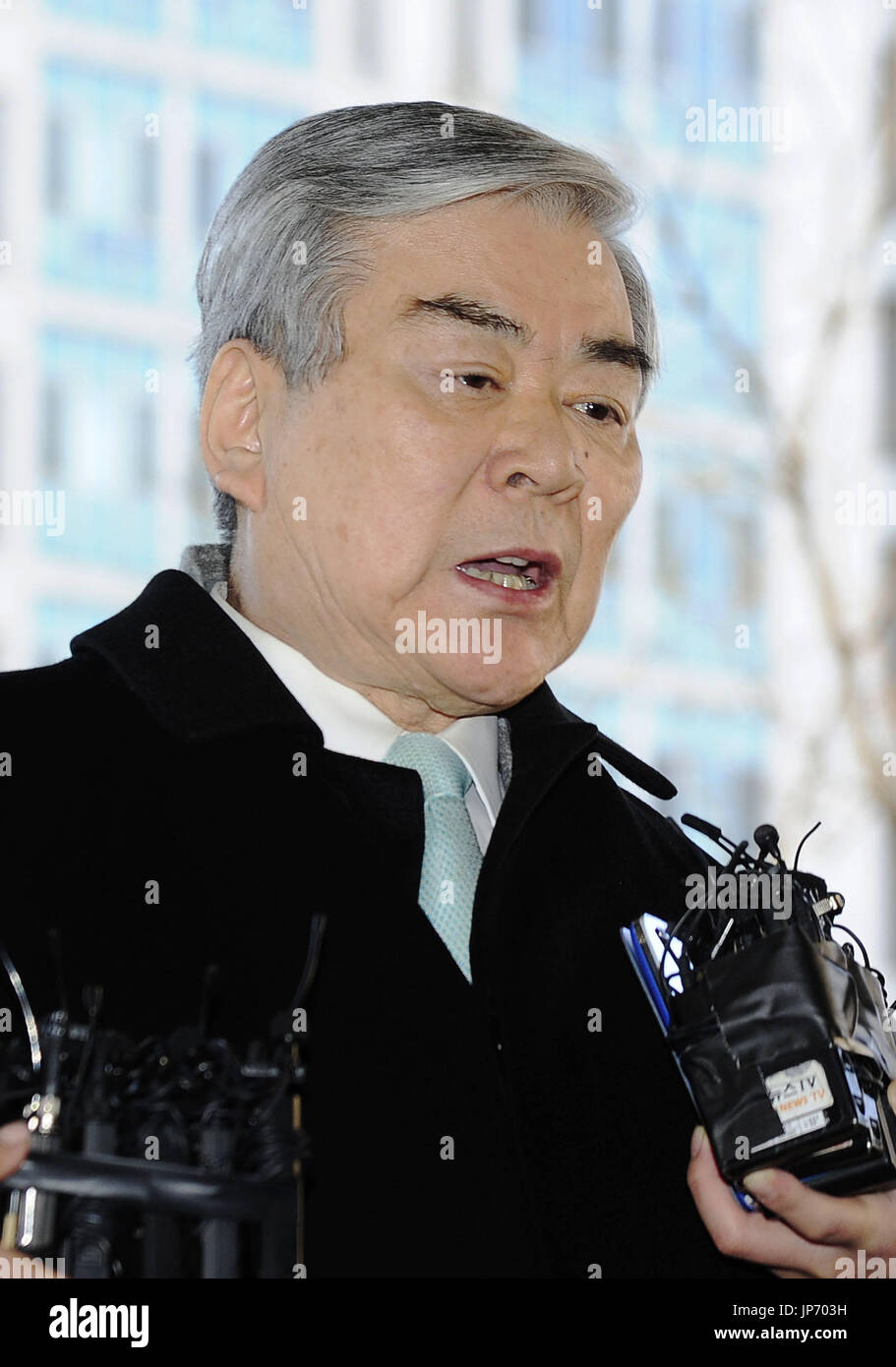 Cho Yang Ho, chairman of Korean Air and the Hanjin Group, speaks to ...