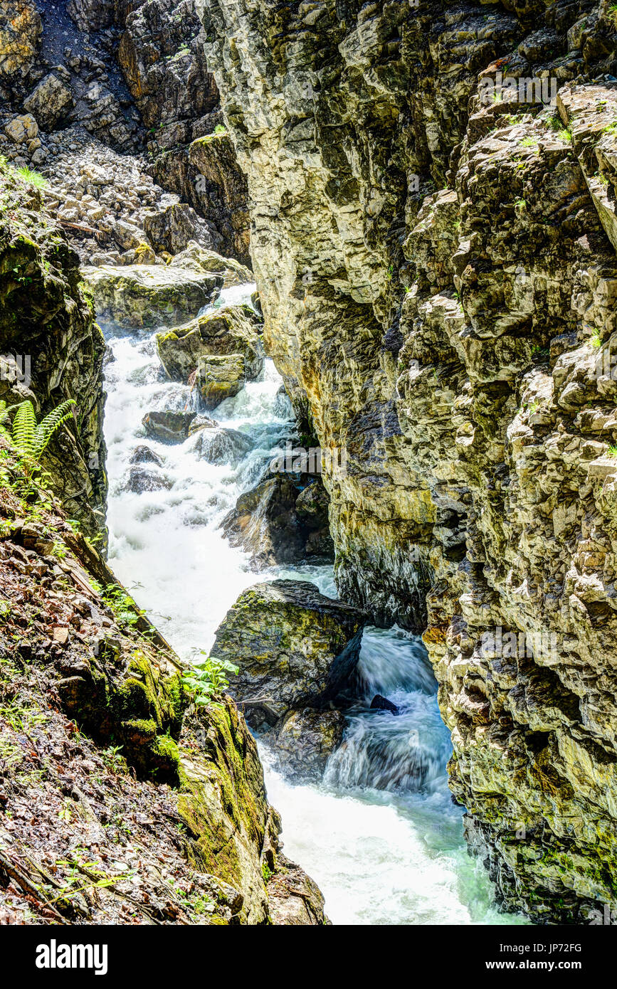 Narrow ravine hi-res stock photography and images - Alamy