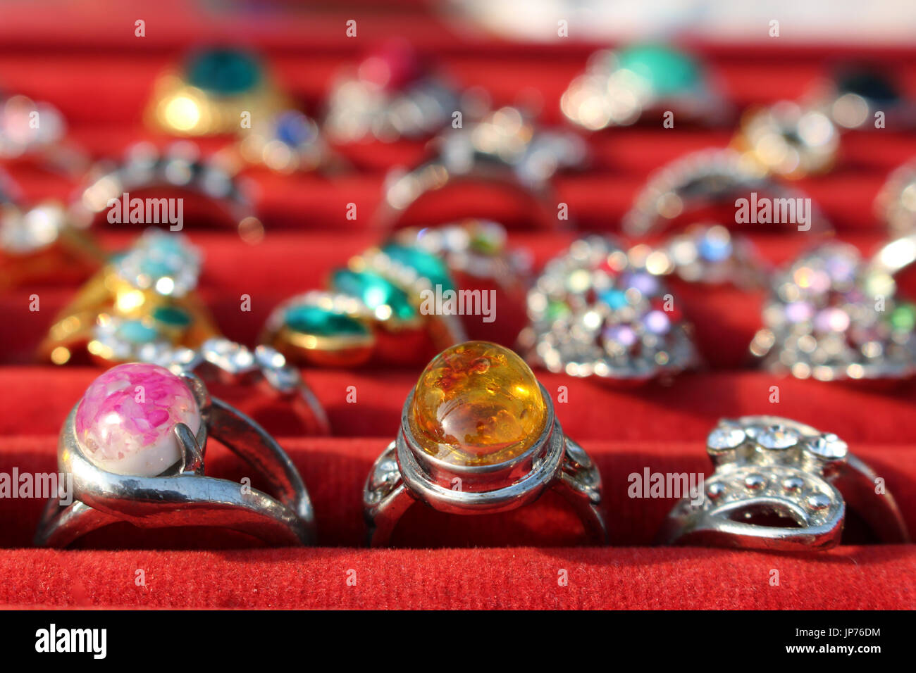 Diamond cloth hi-res stock photography and images - Alamy