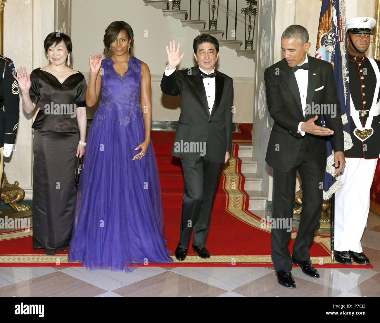 (From R) U.S. President Barack Obama, Japanese Prime Minister Shinzo ...