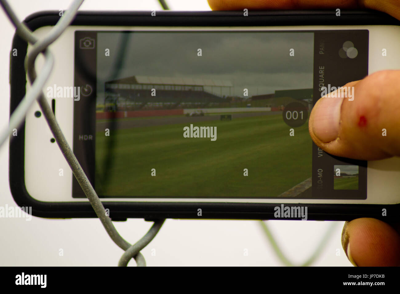 Formula 1 camera hi-res stock photography and images - Alamy