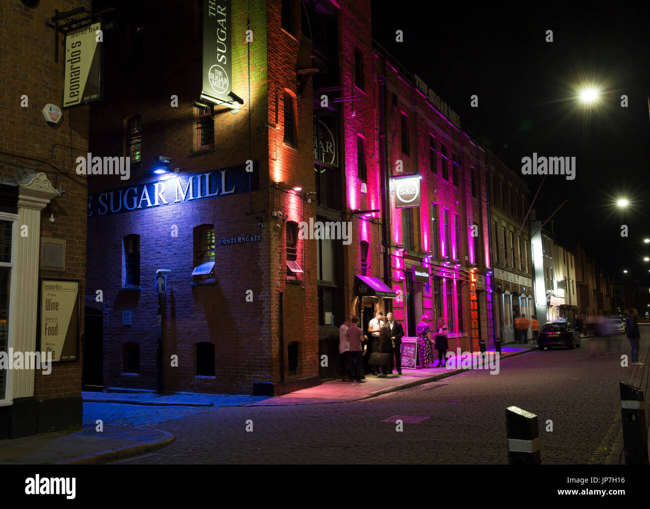 Hull at night Stock Photo - Alamy