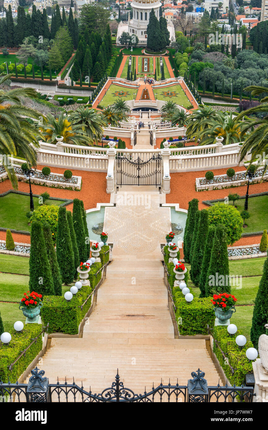 Middle temple gardens hi-res stock photography and images - Alamy