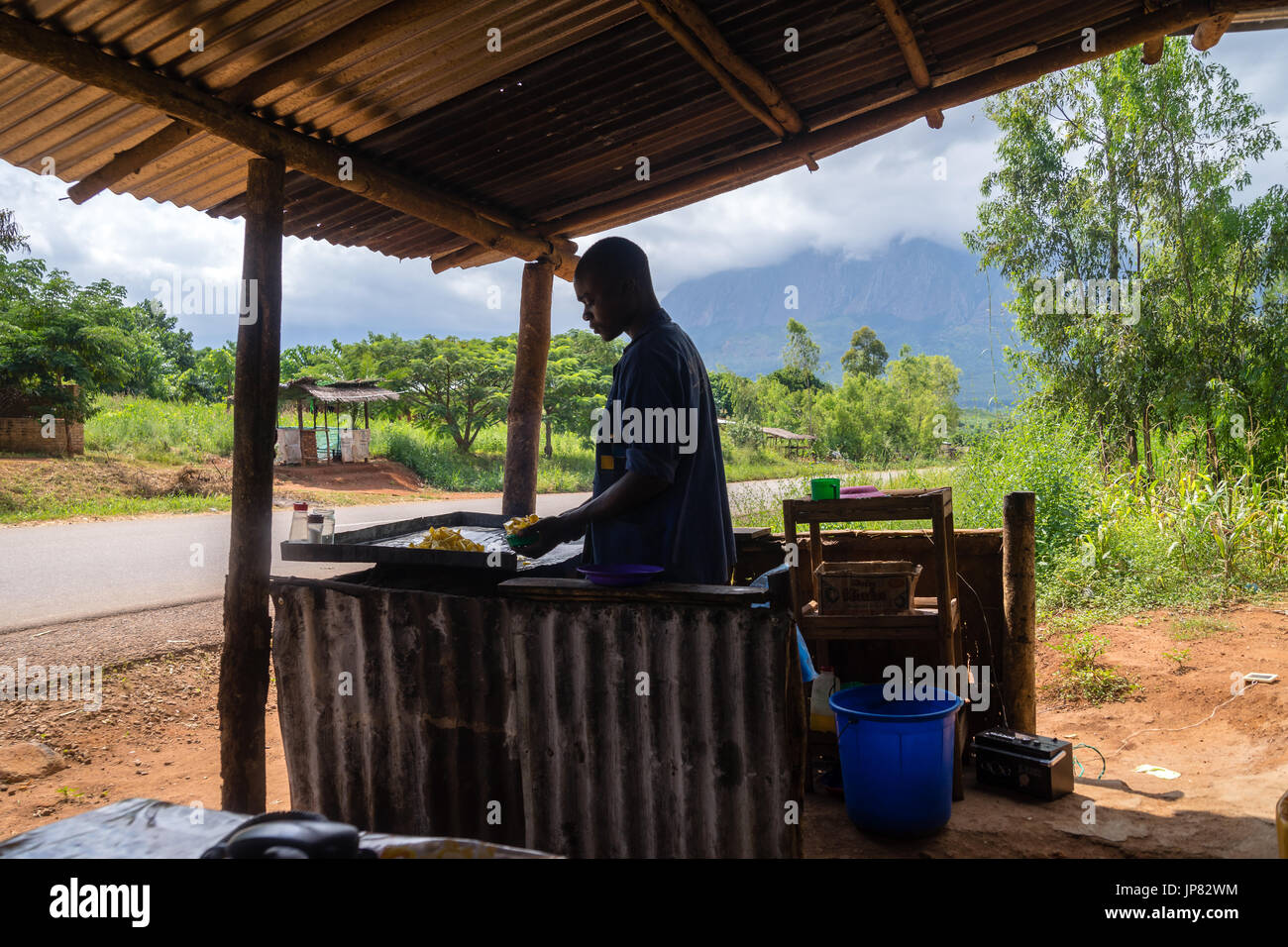 Street food chips shop hi-res stock photography and images - Alamy