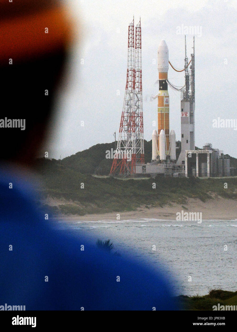 Photo shows an H-2B rocket, carrying the Konotori 5 cargo transporter ...