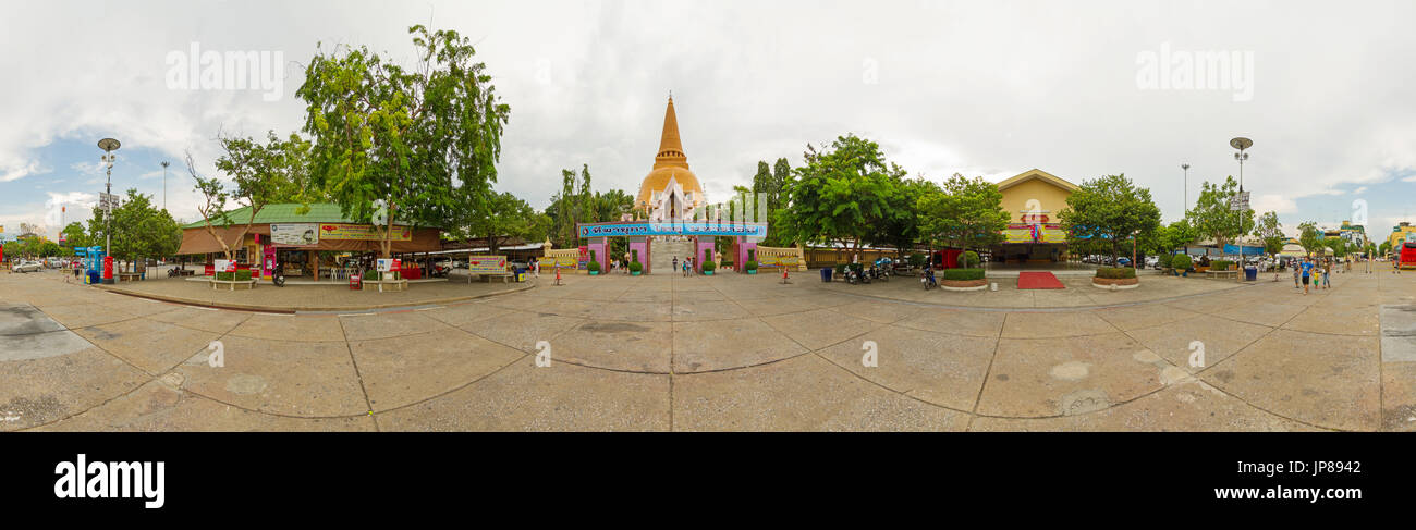 Playground 360 hi-res stock photography and images - Alamy