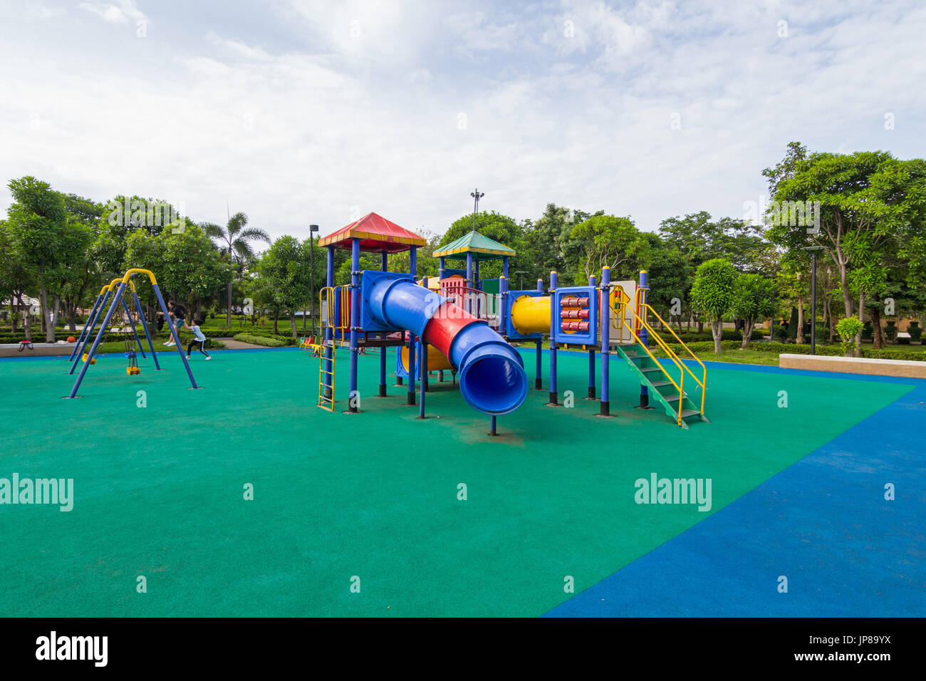 Playground 360 hi-res stock photography and images - Alamy