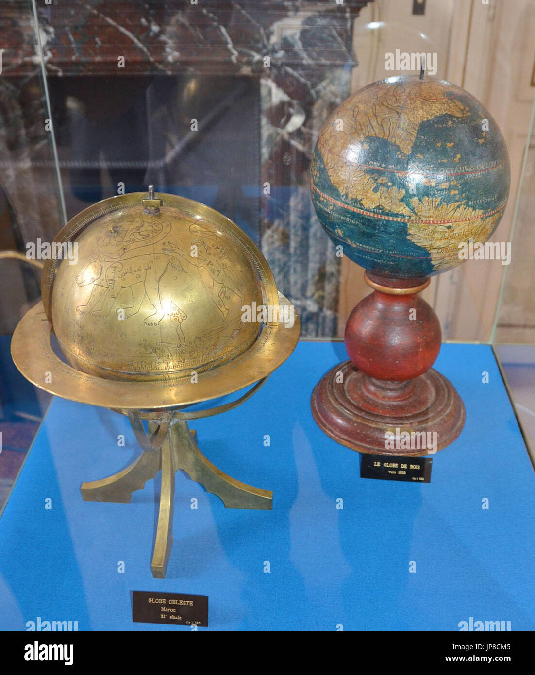 An 11th-century celestial globe (L) and a 16th-century terrestrial ...