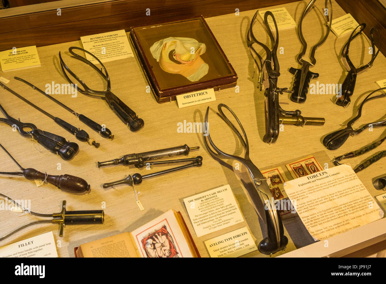 Old operating theatre forceps hi-res stock photography and images - Alamy
