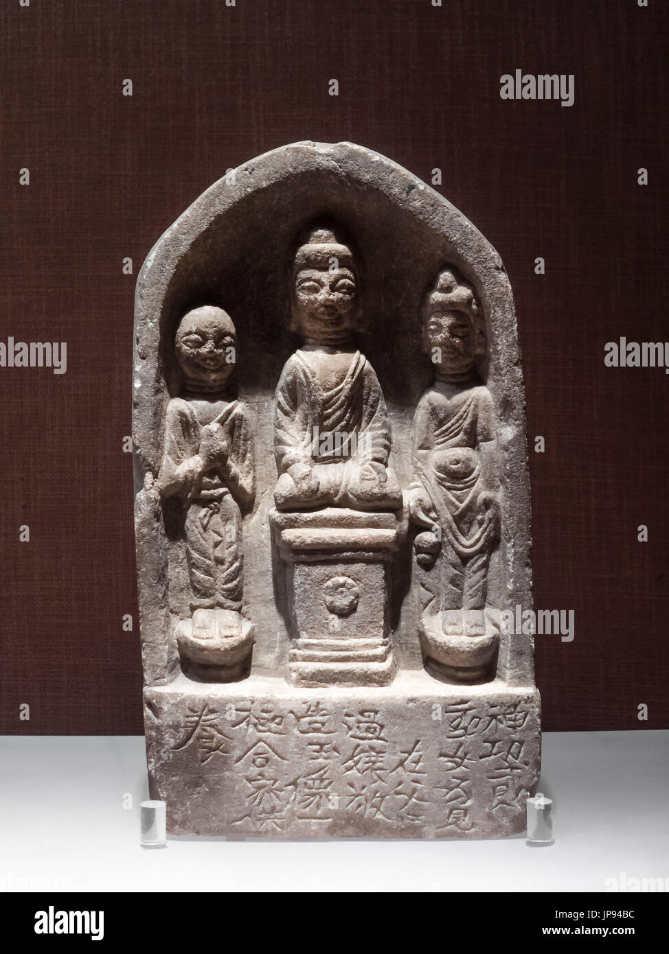 Two bodhisattvas hi-res stock photography and images - Alamy