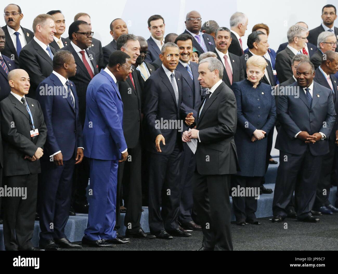 World leaders, including U.S. President Barack Obama (C), prepare for ...