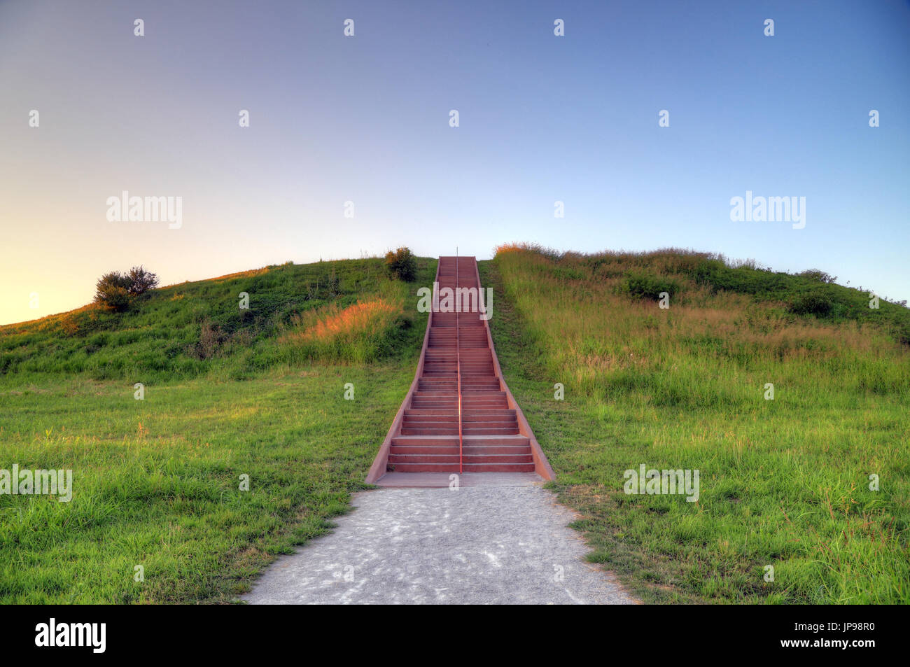 Monk’s mound hi-res stock photography and images - Alamy