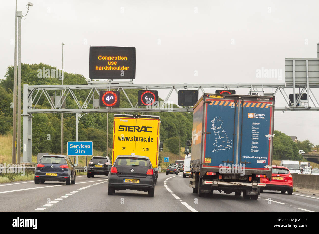Smart Motorway M6 - UK - congestion use hard shoulder sign Stock Photo ...