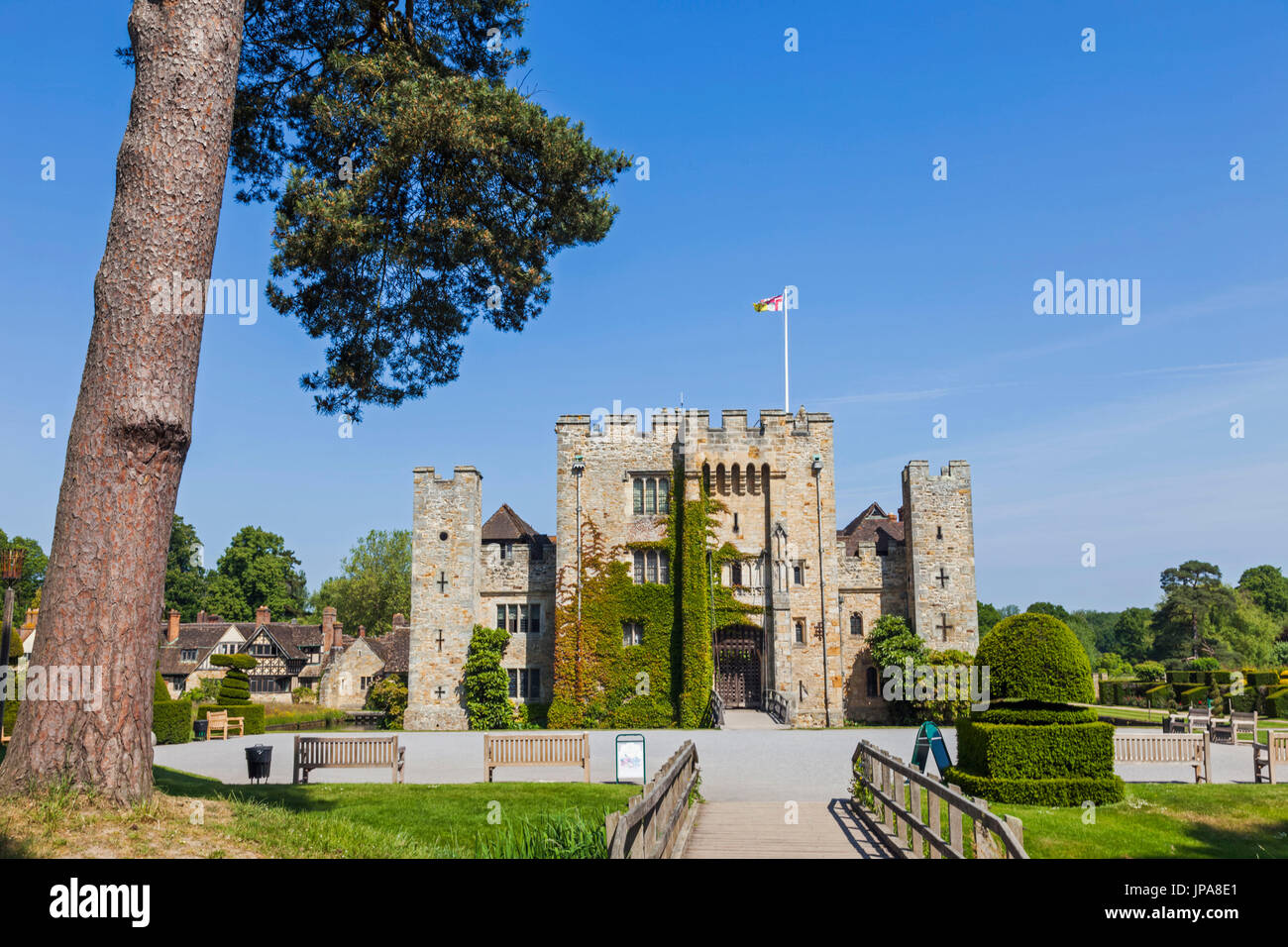 Hever kent england hi-res stock photography and images - Alamy