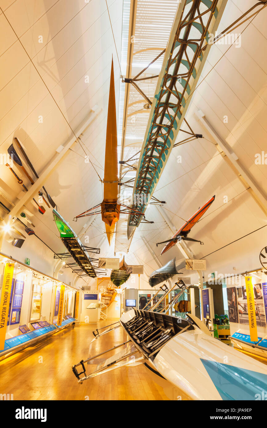 River And Rowing Museum Henley Stock Photos & River And Rowing Museum ...