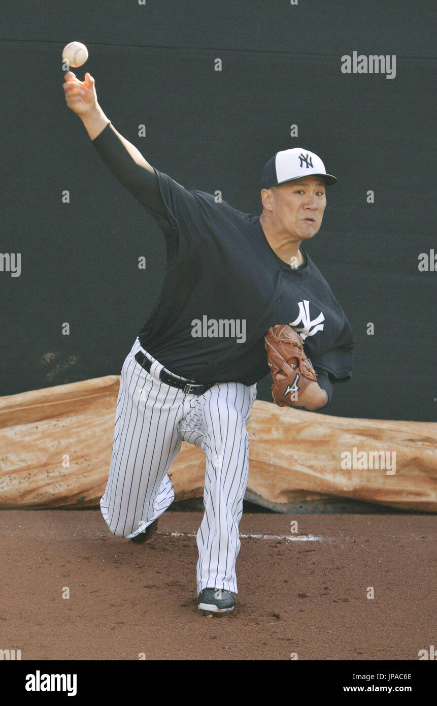 Masahiro Tanaka has a bullpen session as New York Yankees pitchers and ...