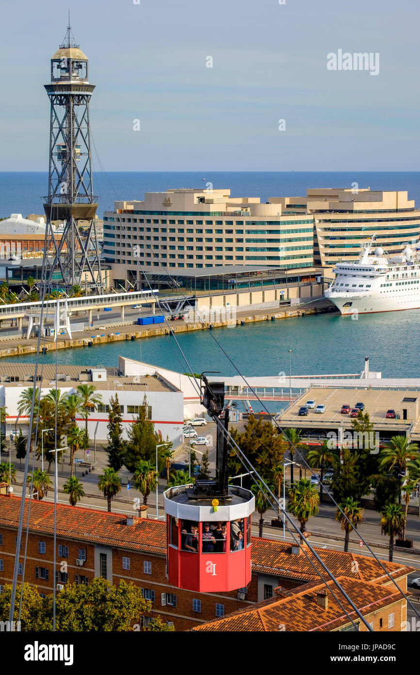 Port of barcelona cable car hi-res stock photography and images - Alamy