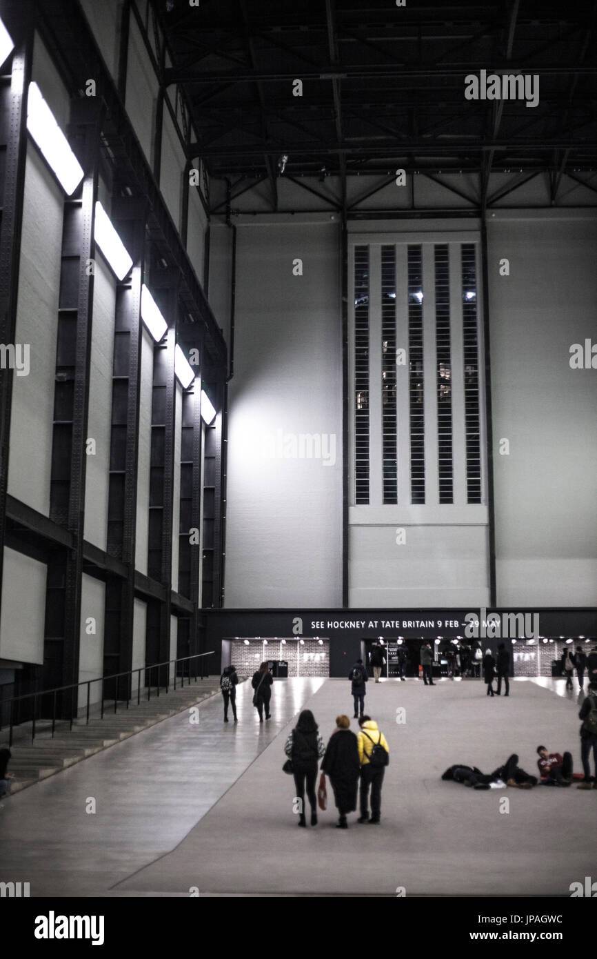 Tate hall museum hi-res stock photography and images - Alamy