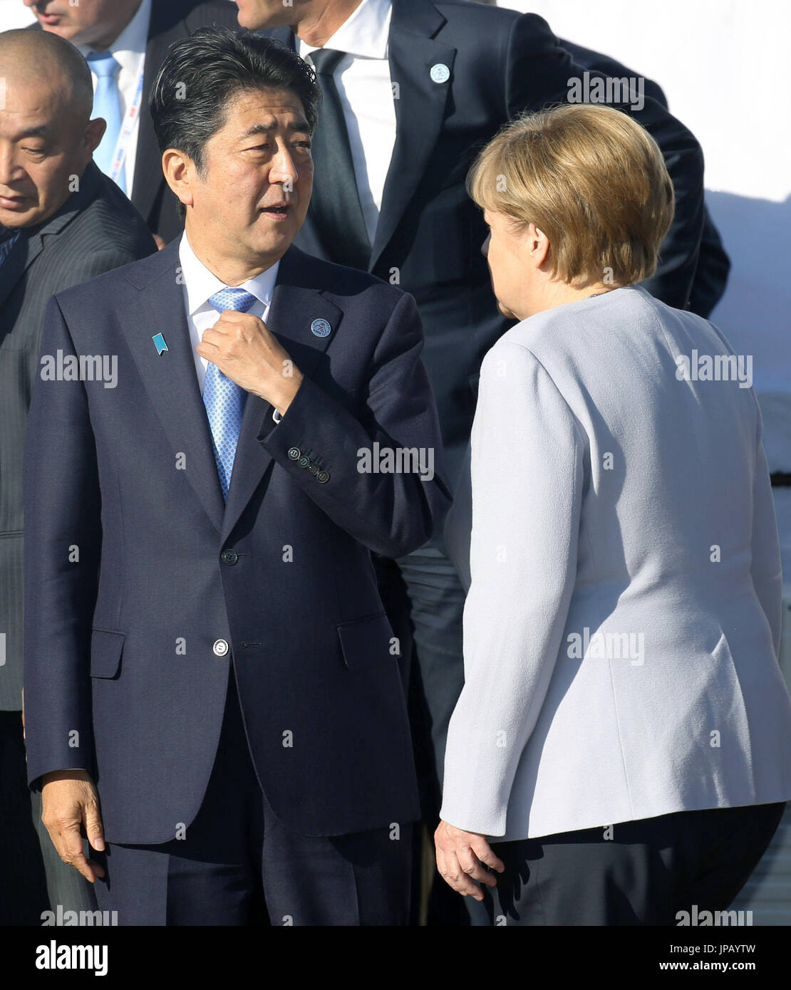 Japanese Prime Minister Shinzo Abe (L) and German Chancellor Angela ...