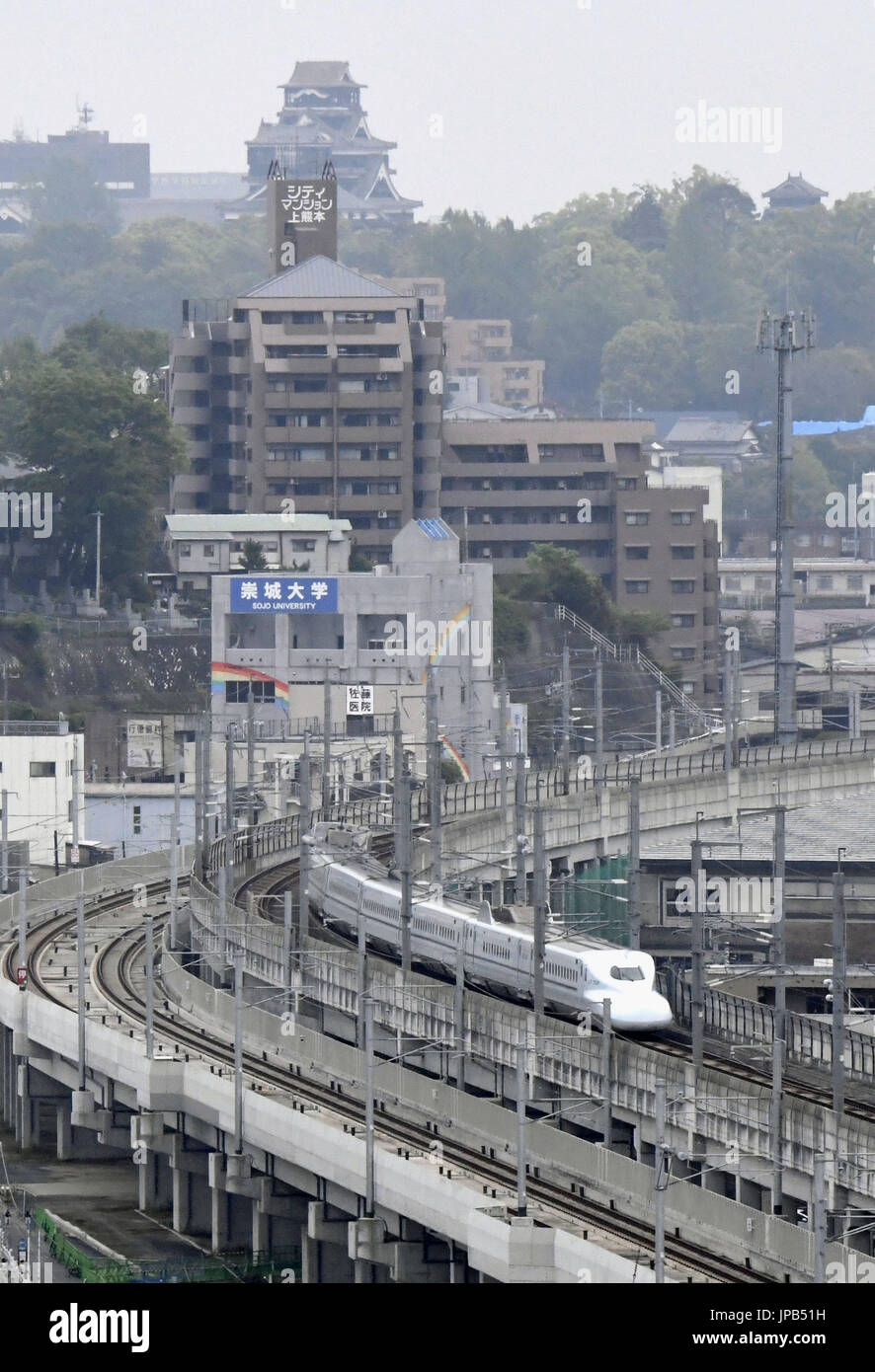 Bullet-train service on the Kyushu Shinkansen Line resumes at a key ...