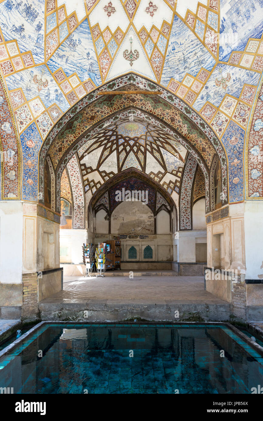 KASHAN, IRAN - AUGUST 25, 2016: Fin Garden - one of the UNESCO world ...