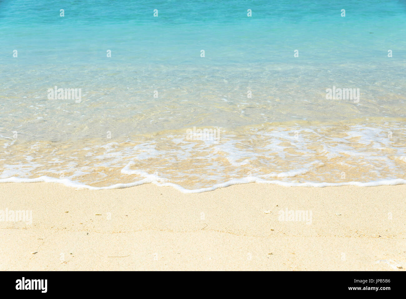 Water wave and beach hi-res stock photography and images - Alamy