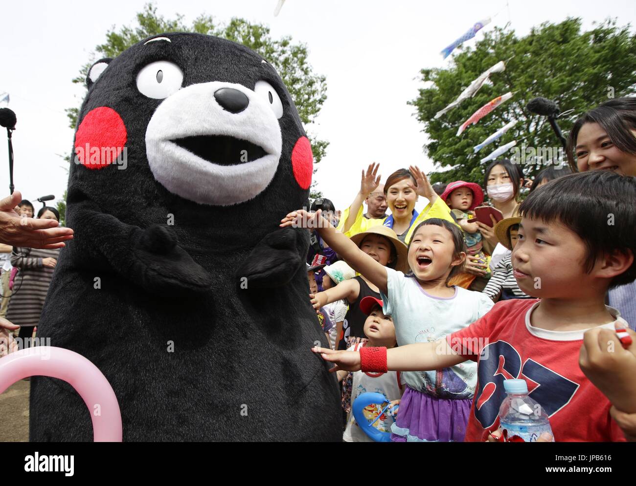 The popular black bear character Kumamon surprises and delights ...