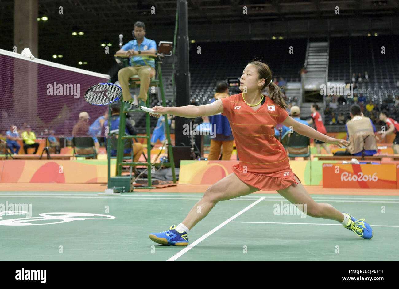 Japan's Nozomi Okuhara plays against Vietnam's Vu Thi Trang in the ...