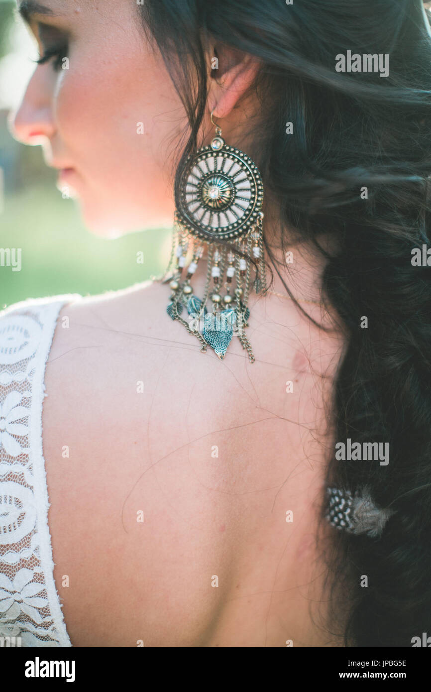 Back view close hi-res stock photography and images - Alamy