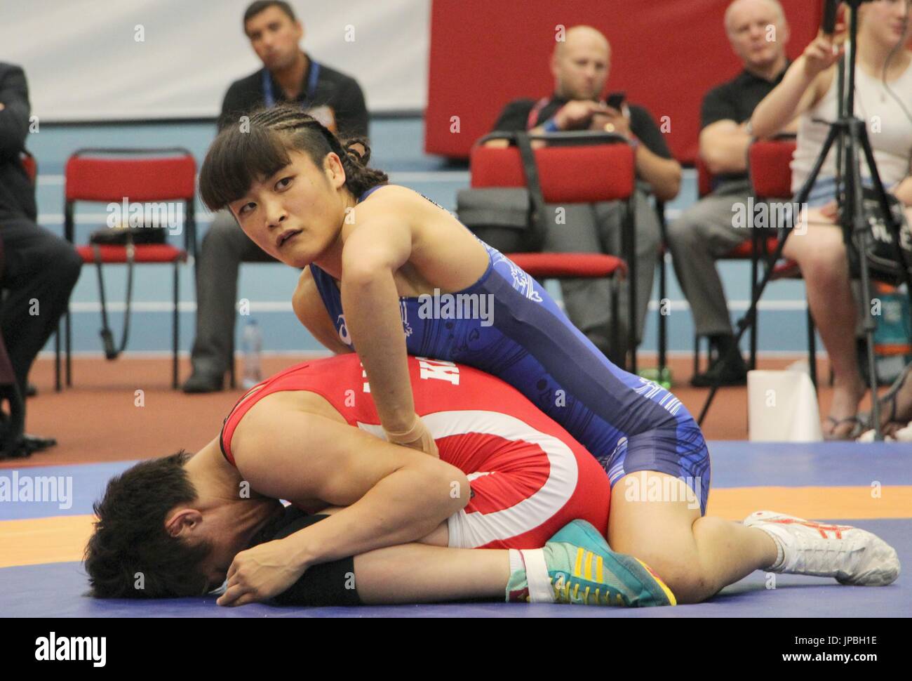 Ten-time world champion Kaori Icho of Japan wins the women's 58 ...
