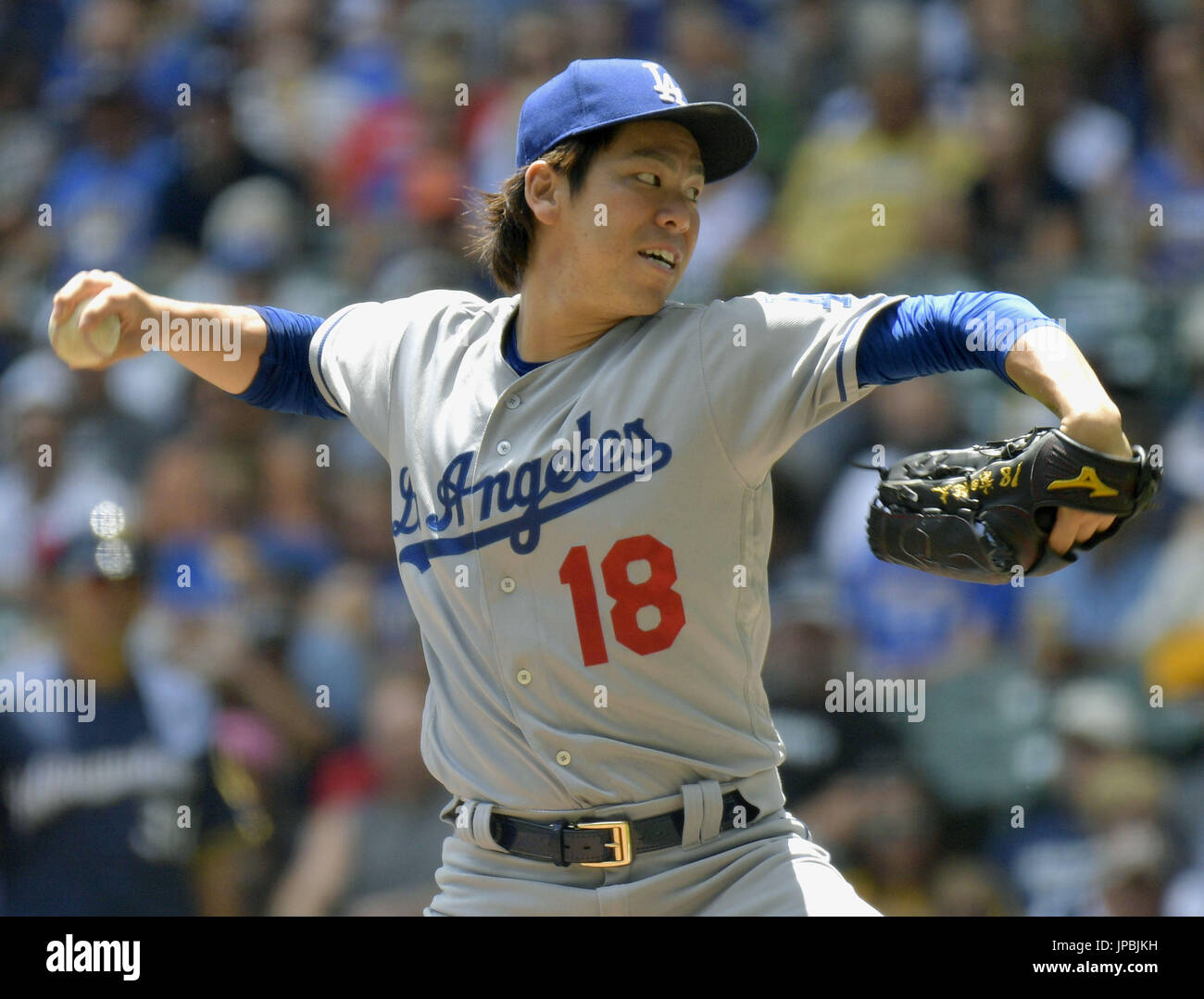 Los Angeles Dodgers pitcher Maeda Kenta picks up his seventh win of the ...