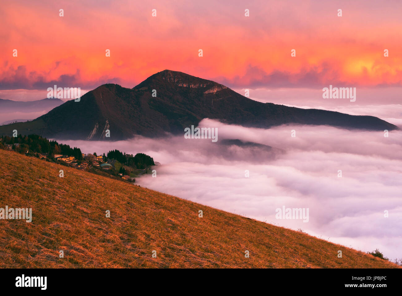Bergamo italy hi-res stock photography and images - Alamy