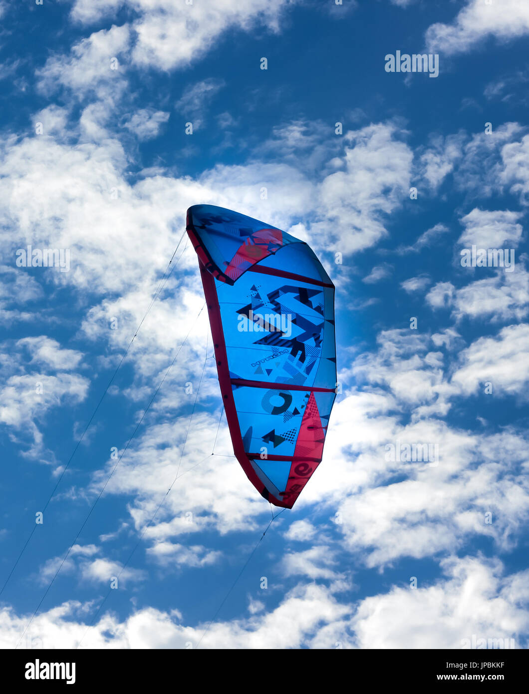 Surf kite hi-res stock photography and images - Alamy