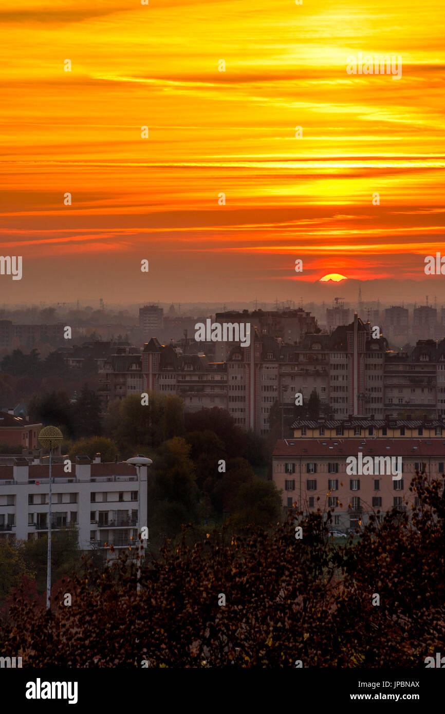 Milan alps hi-res stock photography and images - Alamy