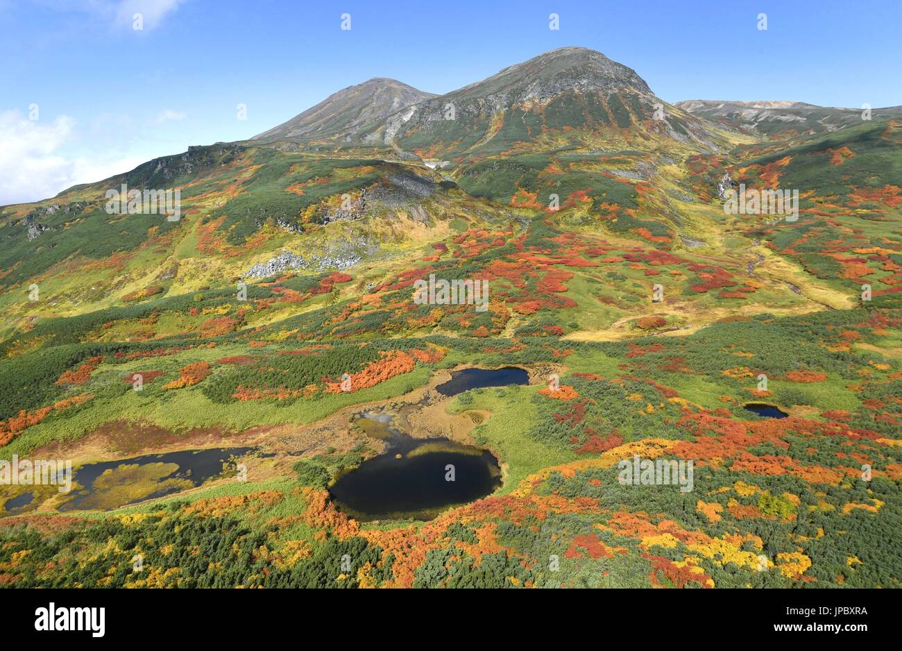 Leaves begin to turn red and yellow on the Taisetsu Mountain Range in ...