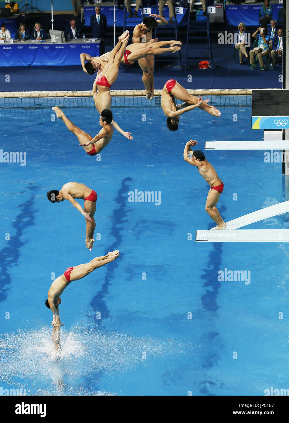 Combined photo shows a diving performance by Cao Yuan during the men's ...