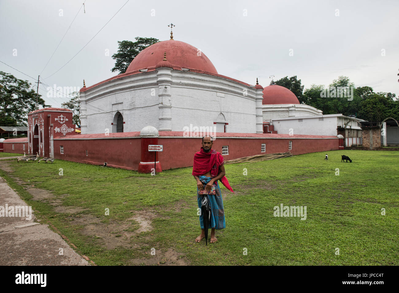 Pilgrim at the Khan Jahan Ali Mausoleum, Bagerhat, Bangladesh Stock ...