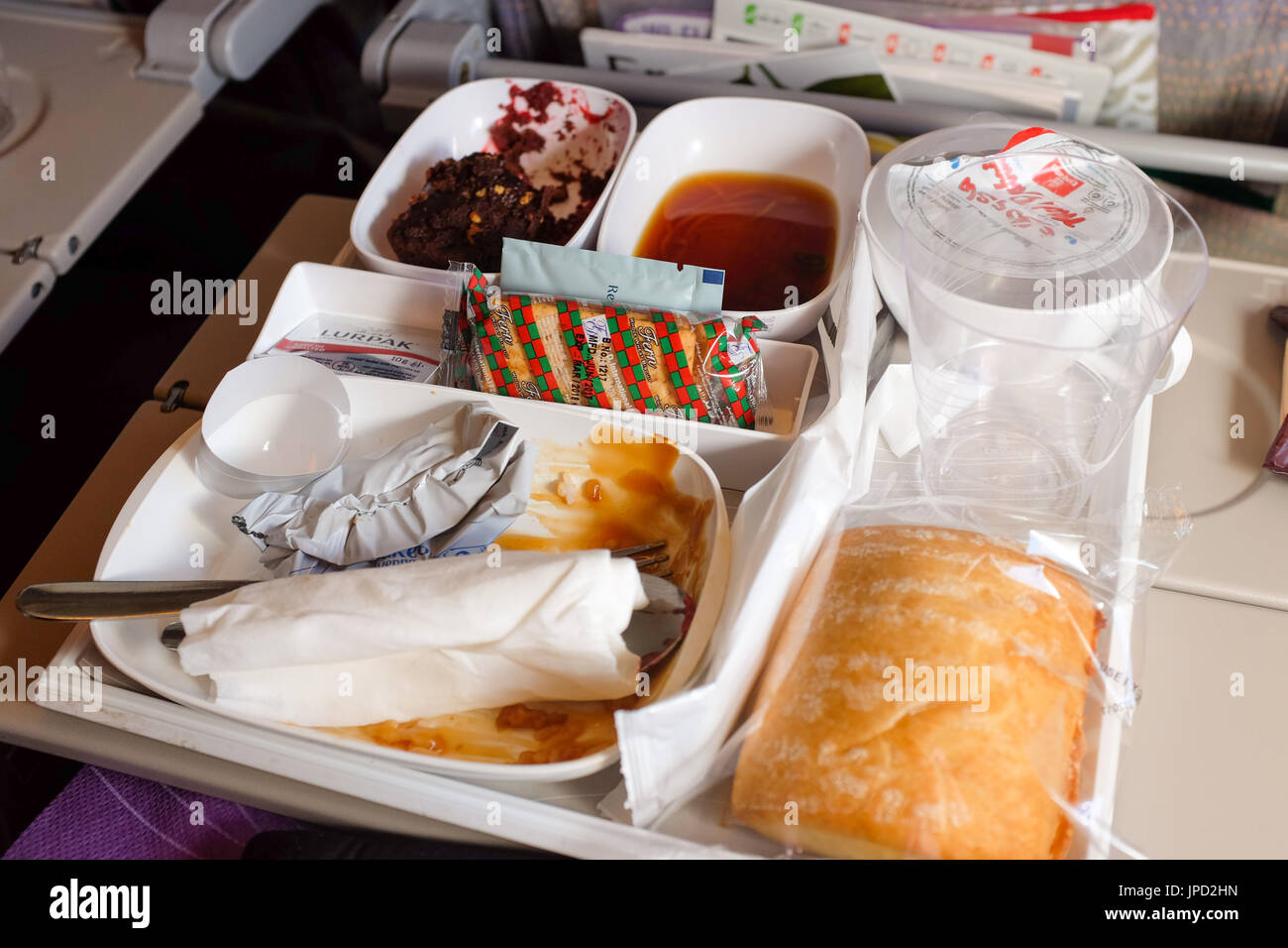 Inflight meal on emirates flight hi-res stock photography and images ...
