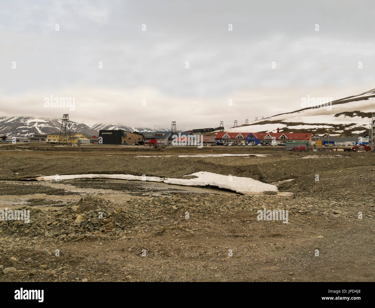 View across to Shopping mall and Longyearbyen Cultural Center ...